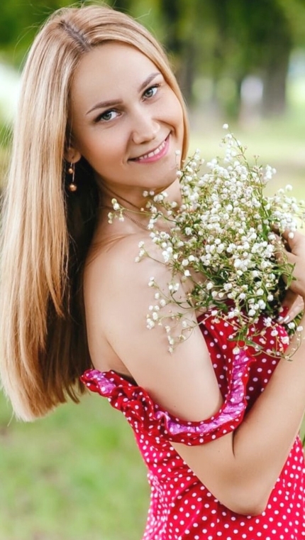 Real & Verified Single Russian Women Dating Profiles